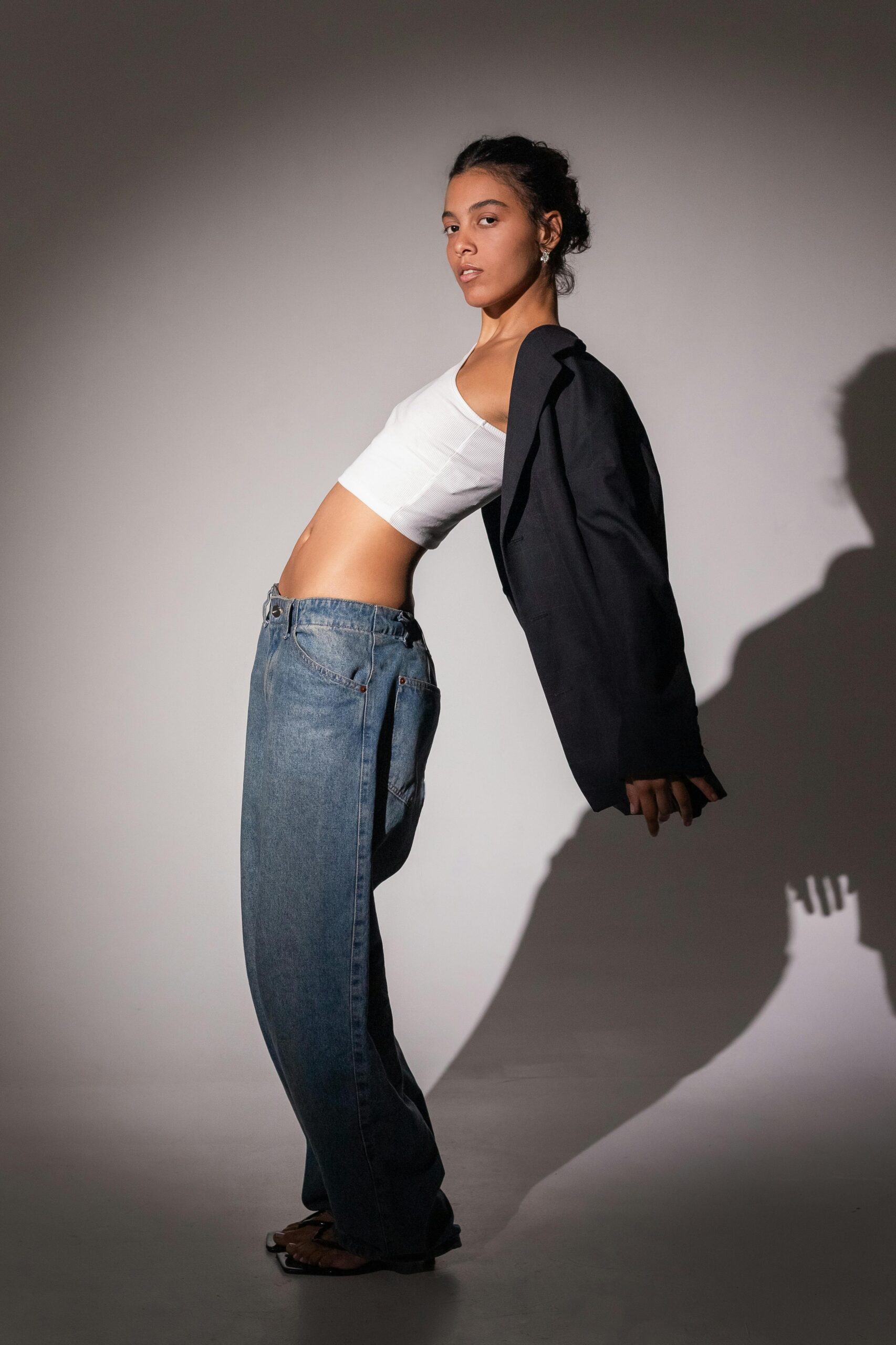 Guide Non-Models for Confident, Natural-Looking Photoshoot